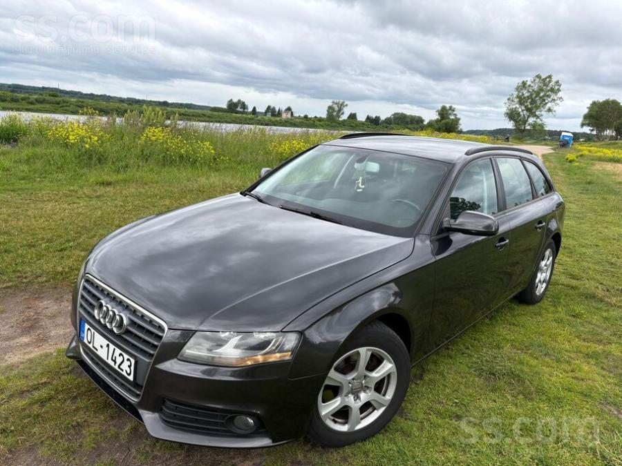 Brown Audi A4 2011 in Daugavpils, with an engine capacity of 2.00 L and mileage of 0 thousand km for 5650 €, photo 7 on AUTOMOTO.COM.LV