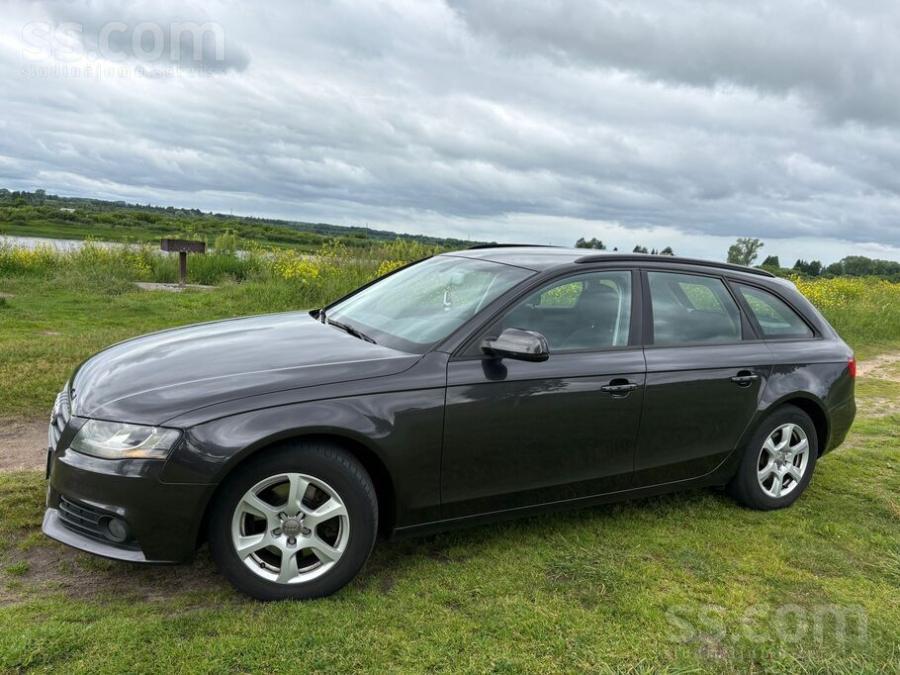 Brown Audi A4 2011 in Daugavpils, with an engine capacity of 2.00 L and mileage of 0 thousand km for 5650 €, photo 10 on AUTOMOTO.COM.LV