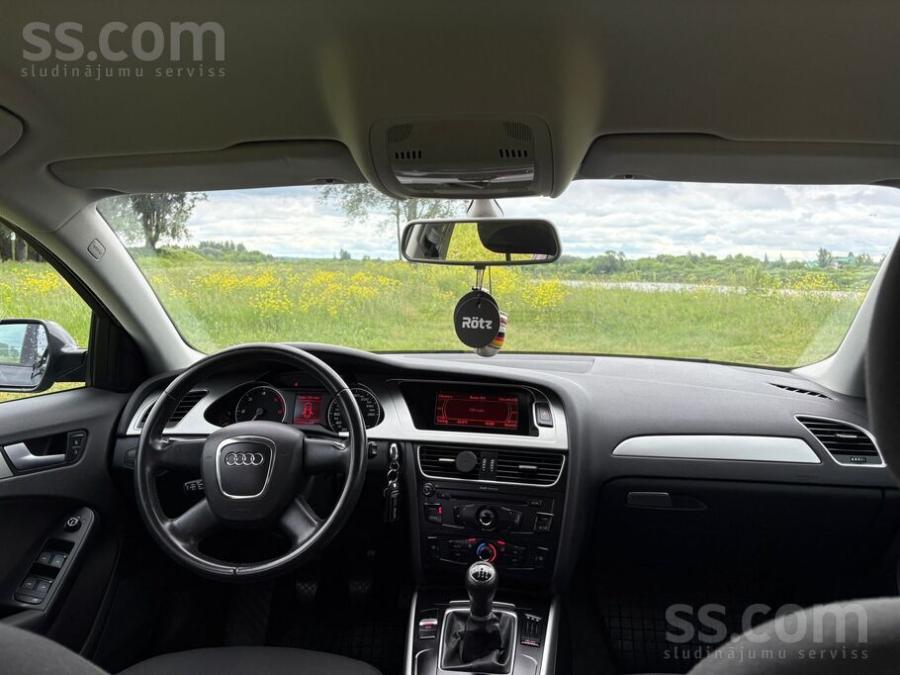 Brown Audi A4 2011 in Daugavpils, with an engine capacity of 2.00 L and mileage of 0 thousand km for 5650 €, photo 28 on AUTOMOTO.COM.LV