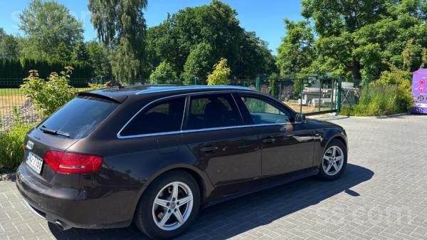Brūns Audi A4 2011 Limbaži, ar dzinēja tilpumu 3.00 L un nobraukumu 295 tūkst. km par 6999 €, foto 3 vietnē AUTOMOTO.COM.LV