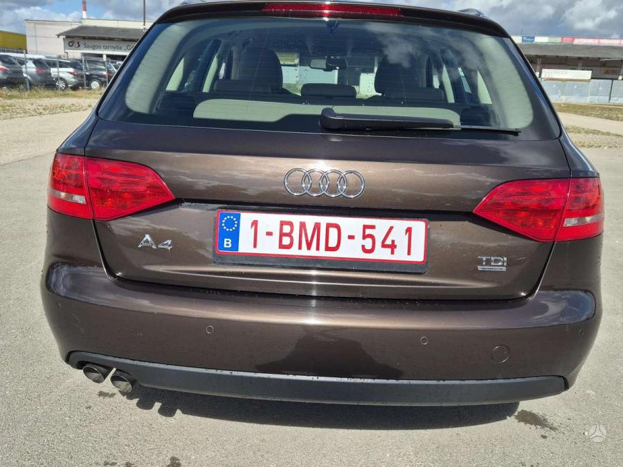 Brown Audi A4 2011 in Siauliai, with an engine capacity of 1.97 L and mileage of 250 thousand km for 6650 €, photo 11 on AUTOMOTO.COM.LV