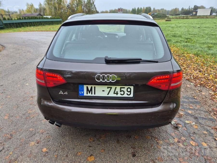 Brūns Audi A4 2011 Jelgava, ar dzinēja tilpumu 2.00 L un nobraukumu 274 tūkst. km par 3900 €, foto 5 vietnē AUTOMOTO.COM.LV