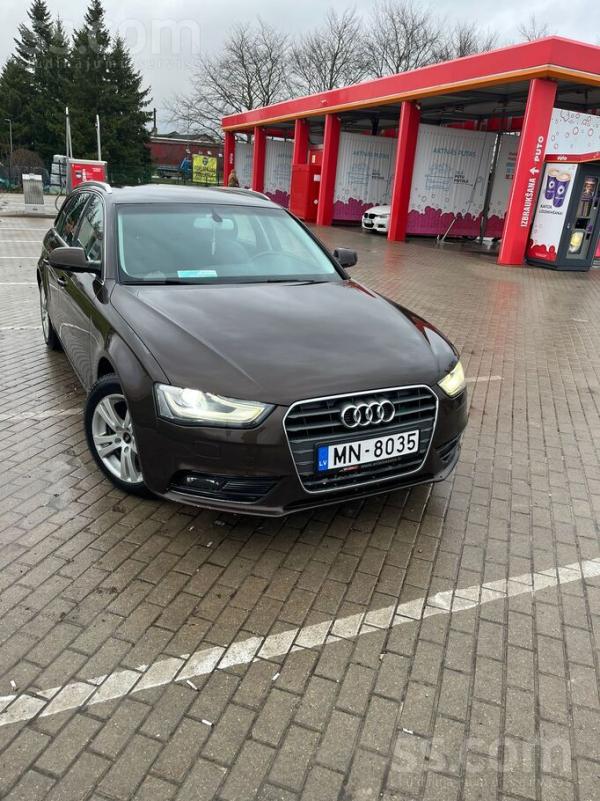 Brūns Audi A4 2012 Talsi, ar dzinēja tilpumu 2.00 L un nobraukumu 251 tūkst. km par 8600 €, foto 3 vietnē AUTOMOTO.COM.LV