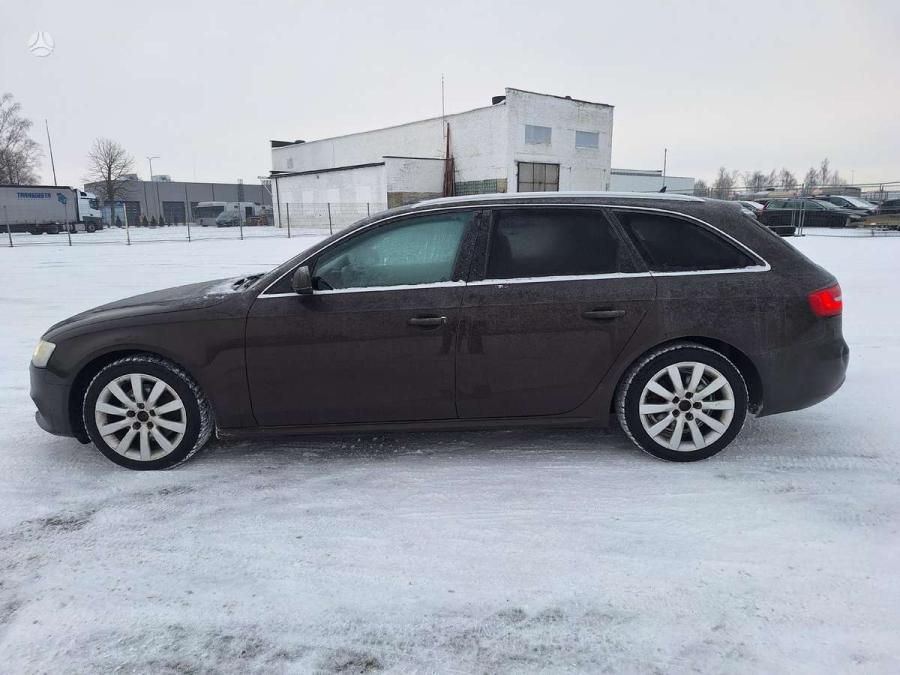 Brūns Audi A4 2012 Marijampole, ar dzinēja tilpumu 1.97 L un nobraukumu 265 tūkst. km par 3899 €, foto 2 vietnē AUTOMOTO.COM.LV