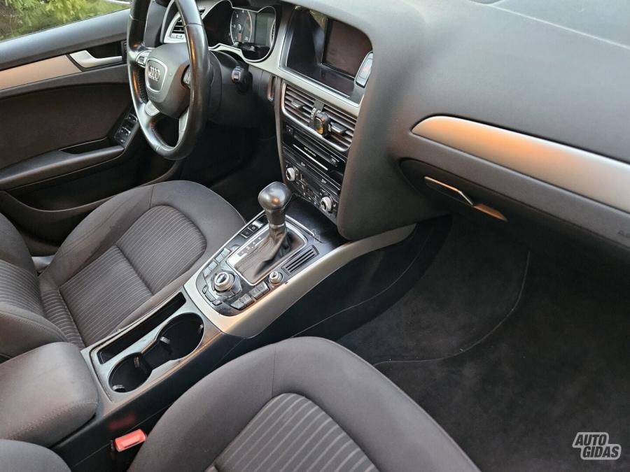 Brūns Audi A4 2012 Mažeikiai, ar dzinēja tilpumu 2.00 L un nobraukumu 211 tūkst. km par 6200 €, foto 13 vietnē AUTOMOTO.COM.LV