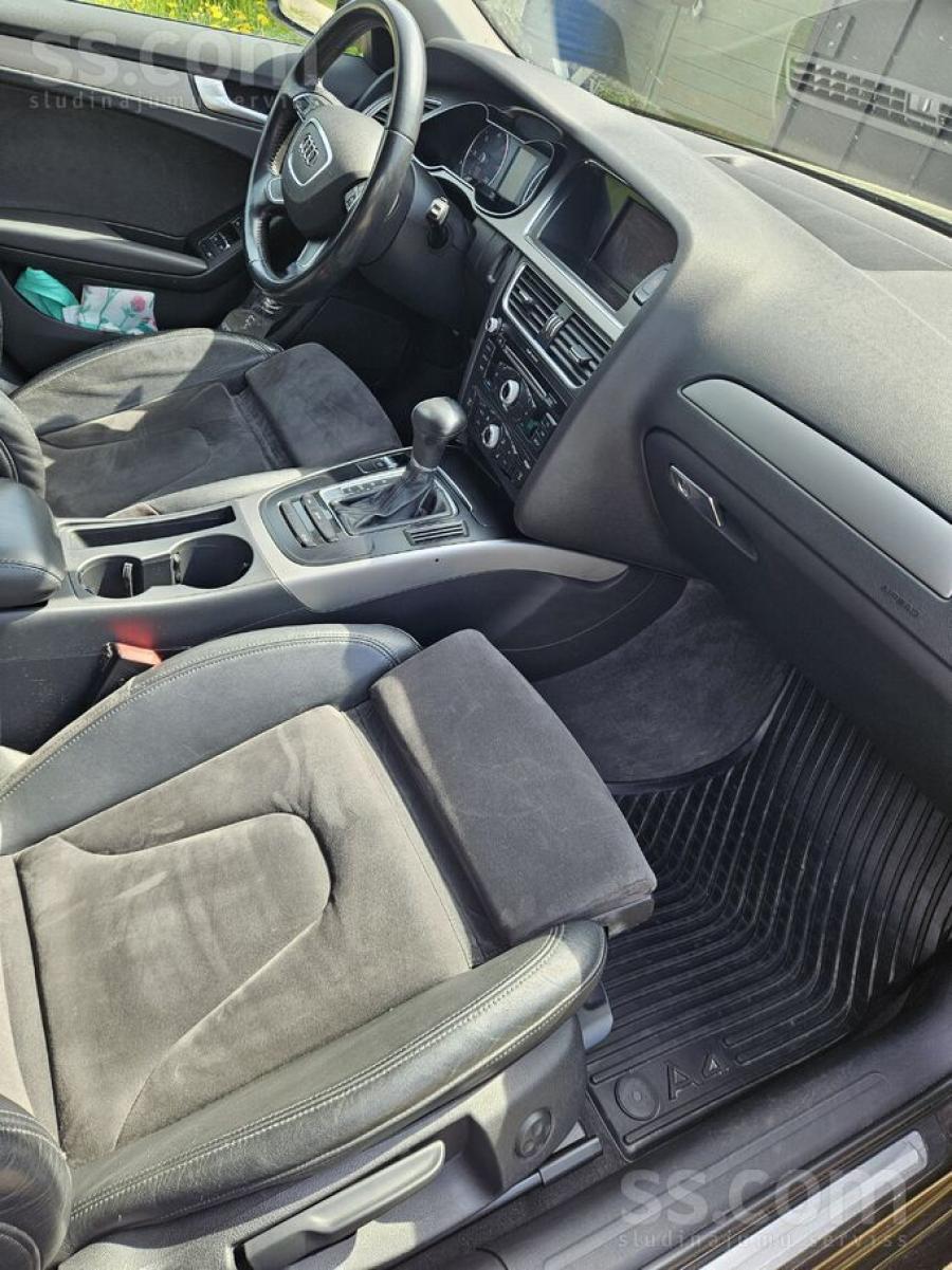 Brown Audi A4 2012 in Limbazi, with an engine capacity of 2.00 L and mileage of 323 thousand km for 6500 €, photo 25 on AUTOMOTO.COM.LV