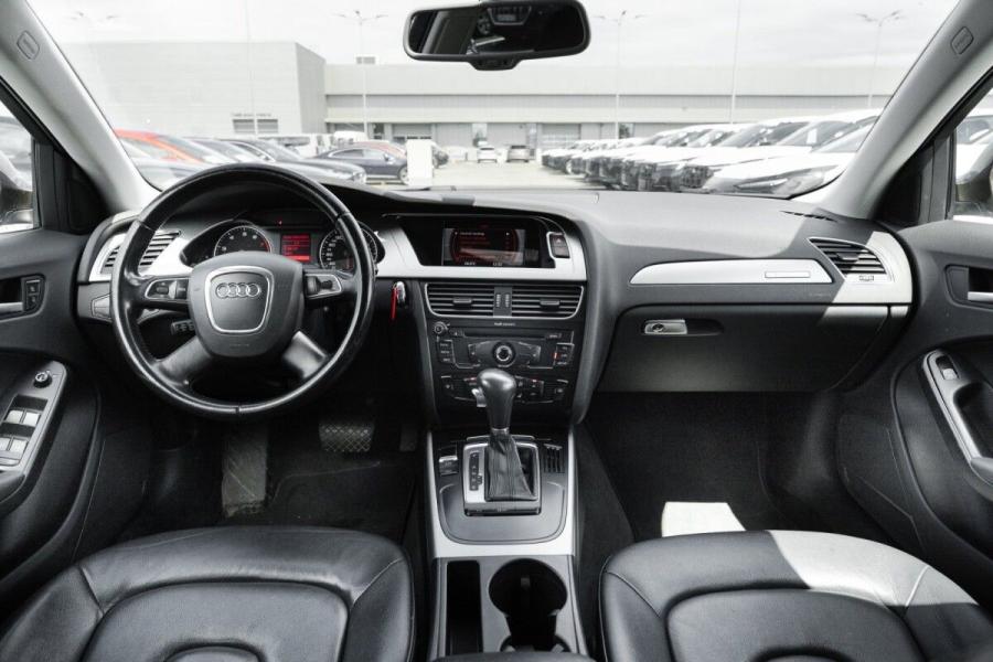 Brown Audi A4 2012 in Marupe, with an engine capacity of 2.00 L and mileage of 285 thousand km for 7400 €, photo 7 on AUTOMOTO.COM.LV