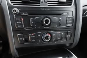 Brown Audi A4 2012 in Marupe, with an engine capacity of 2.00 L and mileage of 285 thousand km for 7400 €, photo 14 on AUTOMOTO.COM.LV