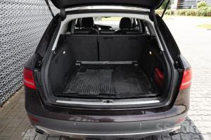 Brown Audi A4 2012 in Riga, with an engine capacity of 2.00 L and mileage of 285 thousand km for 7400 €, photo 16 on AUTOMOTO.COM.LV