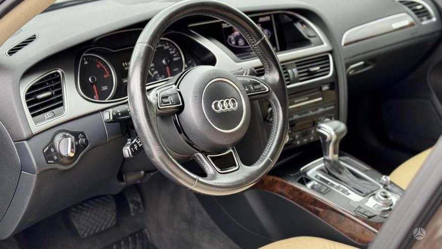 Brūns Audi A4 2012 Telšiai, ar dzinēja tilpumu 2.97 L un nobraukumu 250 tūkst. km par 8300 €, foto 13 vietnē AUTOMOTO.COM.LV