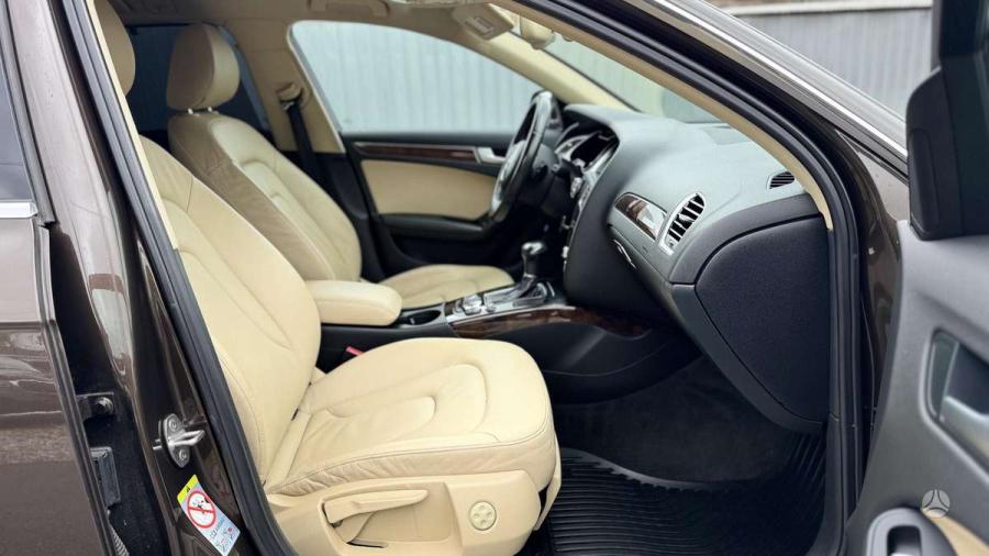 Brūns Audi A4 2012 Telšiai, ar dzinēja tilpumu 2.97 L un nobraukumu 250 tūkst. km par 8300 €, foto 18 vietnē AUTOMOTO.COM.LV