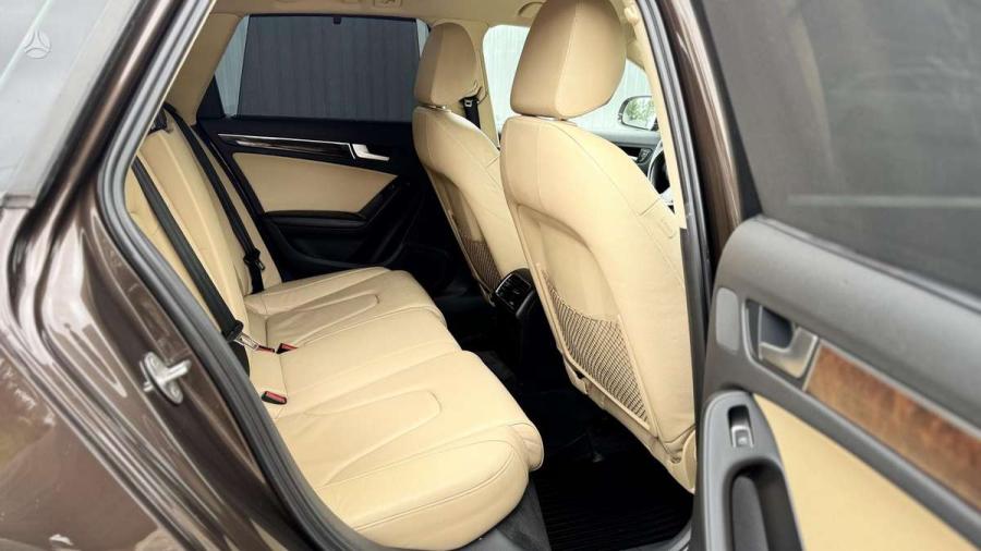 Brūns Audi A4 2012 Telšiai, ar dzinēja tilpumu 2.97 L un nobraukumu 250 tūkst. km par 8300 €, foto 19 vietnē AUTOMOTO.COM.LV
