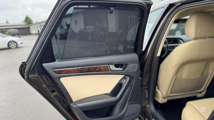 Brūns Audi A4 2012 Telšiai, ar dzinēja tilpumu 2.97 L un nobraukumu 250 tūkst. km par 8300 €, foto 30 vietnē AUTOMOTO.COM.LV
