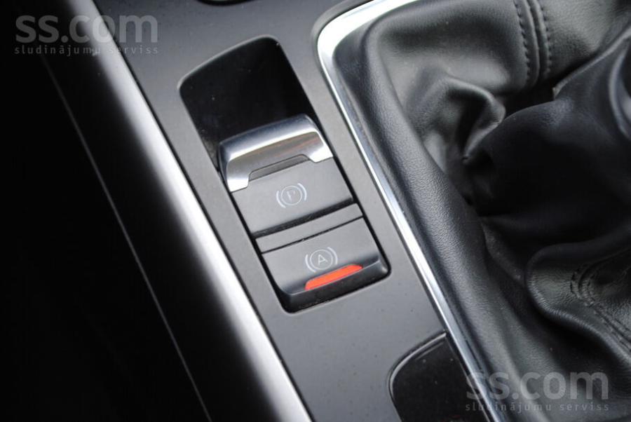 Brown Audi A4 2012 in Riga, with an engine capacity of 2.00 L and mileage of 287 thousand km for 7990 €, photo 28 on AUTOMOTO.COM.LV