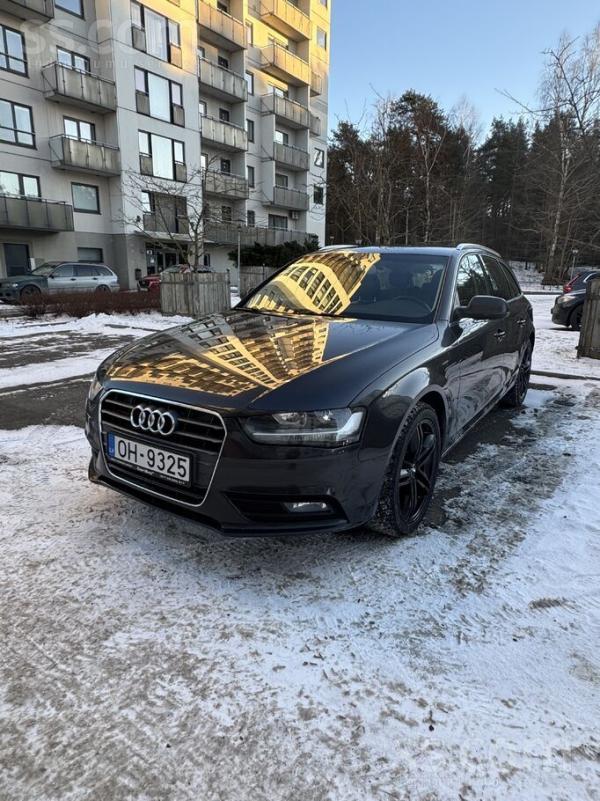 Brūns Audi A4 2013 Rīga, ar dzinēja tilpumu 2.00 L un nobraukumu 339 tūkst. km par 6700 €, foto 2 vietnē AUTOMOTO.COM.LV