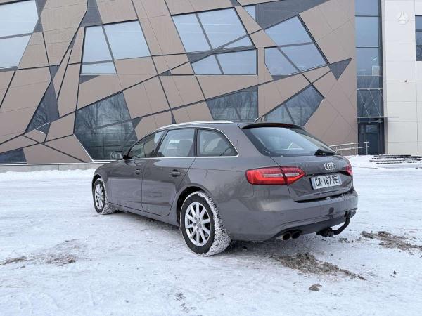 Brown Audi A4 2013 in Siauliai, with an engine capacity of 1.97 L and mileage of 282 thousand km for 6900 €, photo 9 on AUTOMOTO.COM.LV