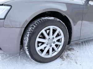 Brown Audi A4 2013 in Siauliai, with an engine capacity of 1.97 L and mileage of 282 thousand km for 6900 €, photo 5 on AUTOMOTO.COM.LV