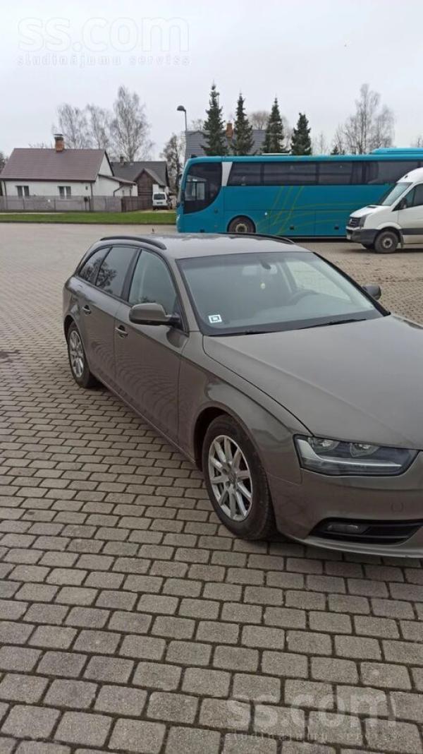 Brūns Audi A4 2013 Dobele, ar dzinēja tilpumu 2.00 L un nobraukumu 340 tūkst. km par 6500 €, foto 4 vietnē AUTOMOTO.COM.LV
