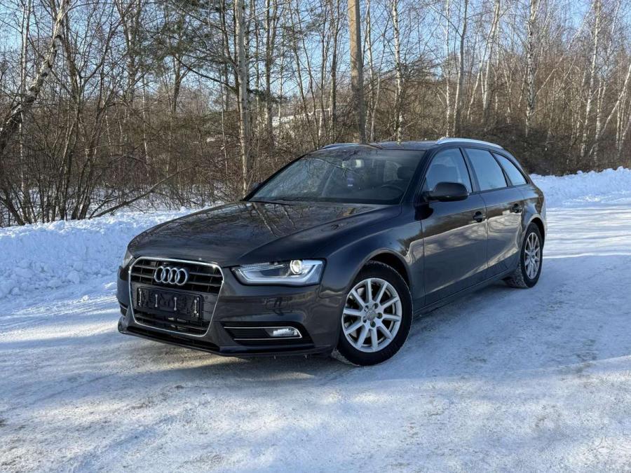 Brūns Audi A4 2013 Panevēža, ar dzinēja tilpumu 1.97 L un nobraukumu 208 tūkst. km par 6990 €, foto 1 vietnē AUTOMOTO.COM.LV