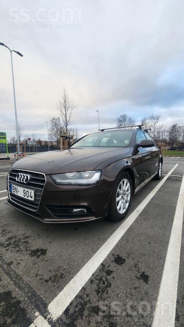 Brūns Audi A4 2013 Rīga, ar dzinēja tilpumu 2.00 L un nobraukumu 355 tūkst. km par 5699 €, foto 7 vietnē AUTOMOTO.COM.LV