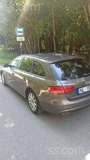 Brūns Audi A4 2013 Rīga, ar dzinēja tilpumu 2.00 L un nobraukumu 341 tūkst. km par 6850 €, foto 4 vietnē AUTOMOTO.COM.LV