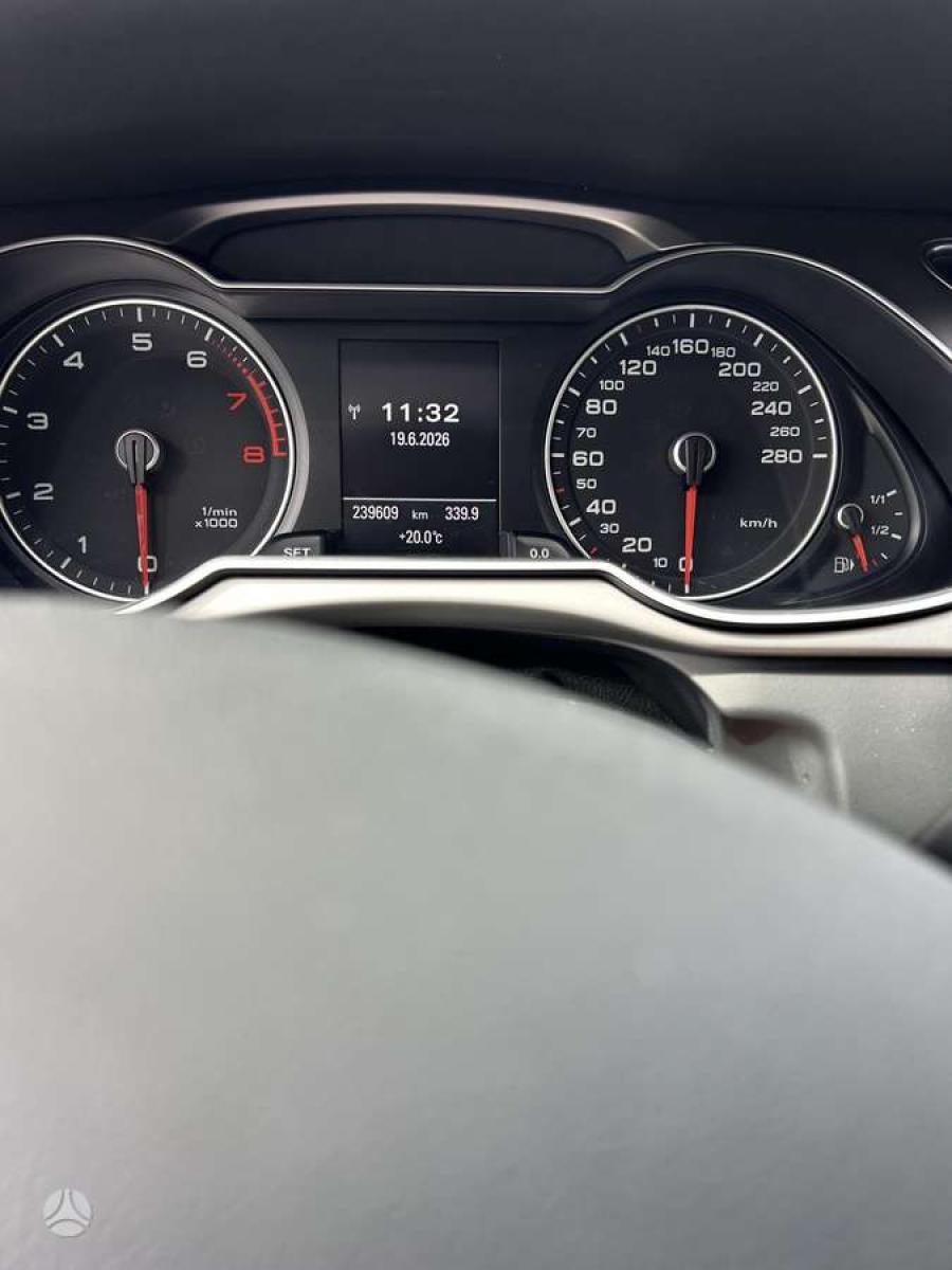 Brown Audi A4 2013 in Kaunas, with an engine capacity of 1.80 L and mileage of 239 thousand km for 7250 €, photo 12 on AUTOMOTO.COM.LV
