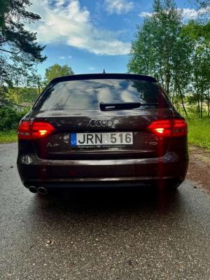 Brown Audi A4 2013 in Utena, with an engine capacity of 1.97 L and mileage of 276 thousand km for 6700 €, photo 4 on AUTOMOTO.COM.LV