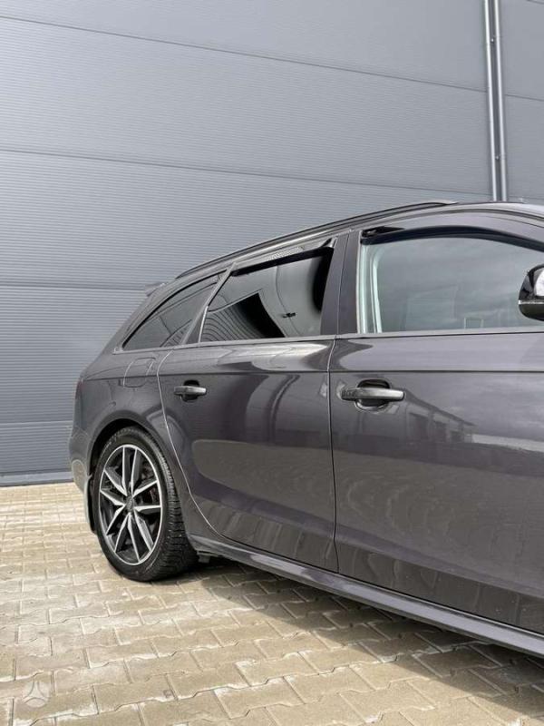 Brown Audi A4 2013 in Klaipeda, with an engine capacity of 2.00 L and mileage of 273 thousand km for 8700 €, photo 3 on AUTOMOTO.COM.LV