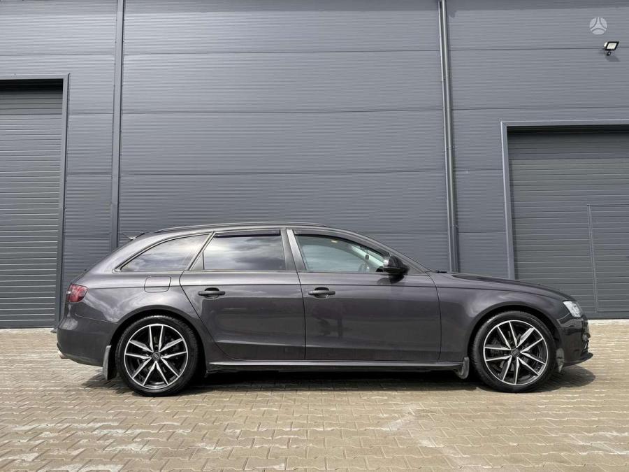 Brūns Audi A4 2013 Klaipėda, ar dzinēja tilpumu 2.00 L un nobraukumu 273 tūkst. km par 8700 €, foto 5 vietnē AUTOMOTO.COM.LV