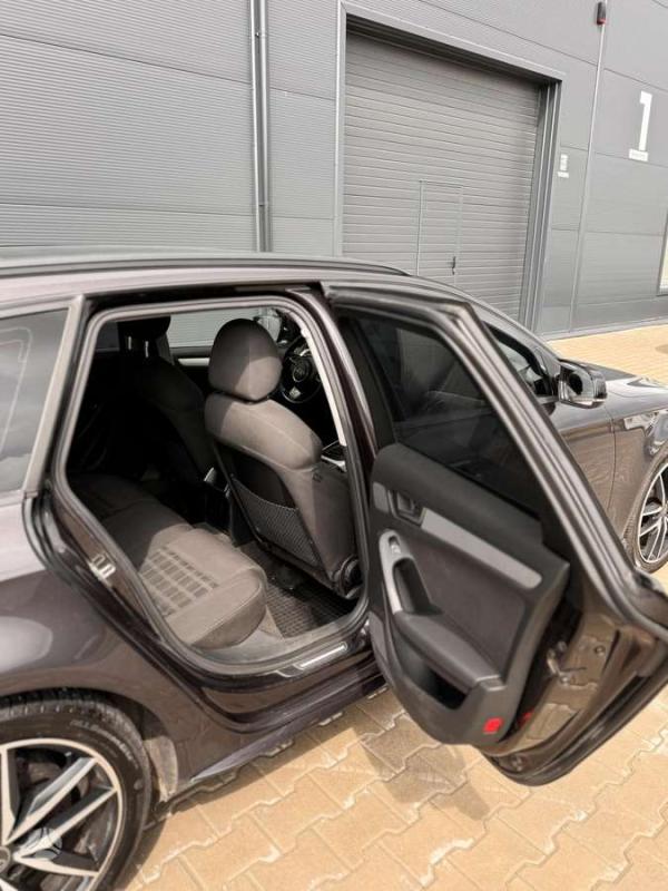 Brown Audi A4 2013 in Klaipeda, with an engine capacity of 2.00 L and mileage of 273 thousand km for 8700 €, photo 5 on AUTOMOTO.COM.LV