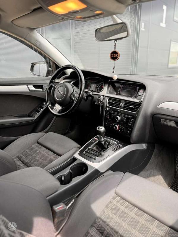 Brown Audi A4 2013 in Klaipeda, with an engine capacity of 2.00 L and mileage of 273 thousand km for 8700 €, photo 9 on AUTOMOTO.COM.LV