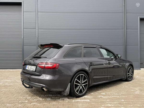 Brown Audi A4 2013 in Klaipeda, with an engine capacity of 2.00 L and mileage of 273 thousand km for 8700 €, photo 10 on AUTOMOTO.COM.LV