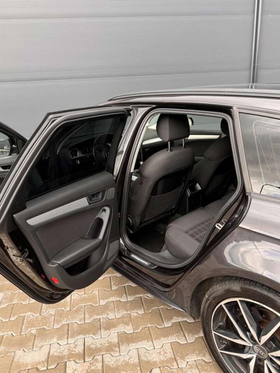 Brūns Audi A4 2013 Klaipėda, ar dzinēja tilpumu 2.00 L un nobraukumu 273 tūkst. km par 8700 €, foto 17 vietnē AUTOMOTO.COM.LV