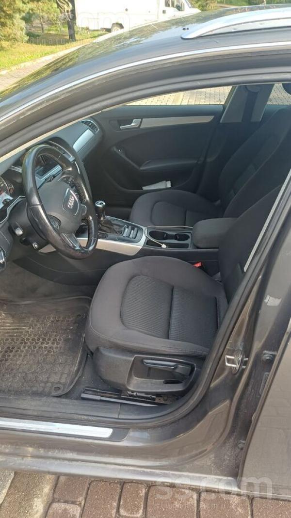 Brūns Audi A4 2013 Ventspils, ar dzinēja tilpumu 2.00 L un nobraukumu 320 tūkst. km par 4900 €, foto 4 vietnē AUTOMOTO.COM.LV