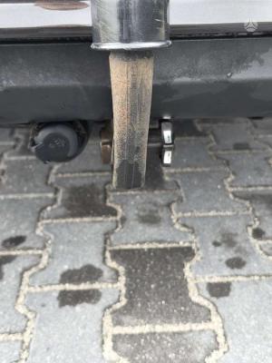 Brown Audi A4 2013 in Jurbarkas, with an engine capacity of 1.97 L and mileage of 293 thousand km for 6200 €, photo 5 on AUTOMOTO.COM.LV