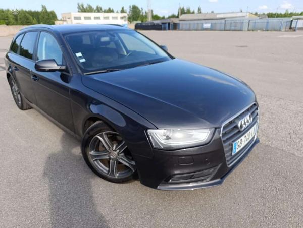 Brūns Audi A4 2014 Panevēža, ar dzinēja tilpumu 1.97 L un nobraukumu 149 tūkst. km par 8750 €, foto 6 vietnē AUTOMOTO.COM.LV