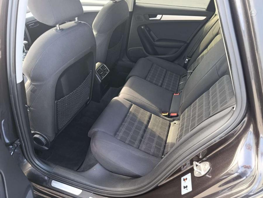 Brown Audi A4 2014 in Panevezys, with an engine capacity of 1.97 L and mileage of 149 thousand km for 8750 €, photo 14 on AUTOMOTO.COM.LV