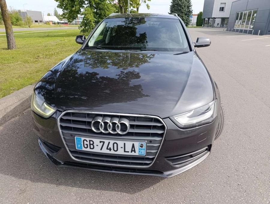 Brown Audi A4 2014 in Panevezys, with an engine capacity of 1.97 L and mileage of 149 thousand km for 8850 €, photo 3 on AUTOMOTO.COM.LV