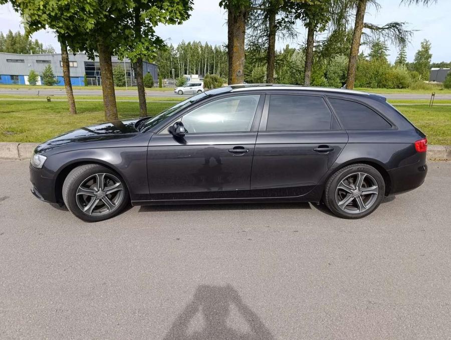 Brown Audi A4 2014 in Panevezys, with an engine capacity of 1.97 L and mileage of 149 thousand km for 8850 €, photo 4 on AUTOMOTO.COM.LV