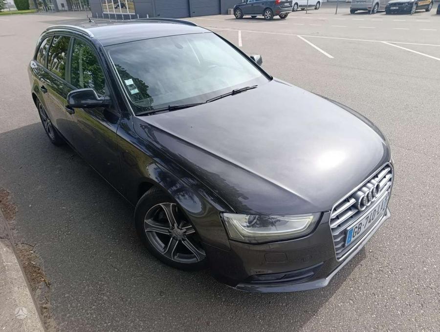 Brown Audi A4 2014 in Panevezys, with an engine capacity of 1.97 L and mileage of 149 thousand km for 8850 €, photo 7 on AUTOMOTO.COM.LV