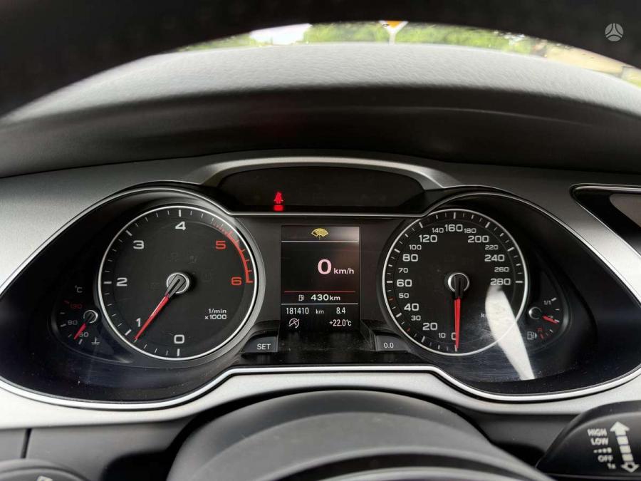 Brown Audi A4 2015 in Utena, with an engine capacity of 1.97 L and mileage of 181 thousand km for 8200 €, photo 25 on AUTOMOTO.COM.LV