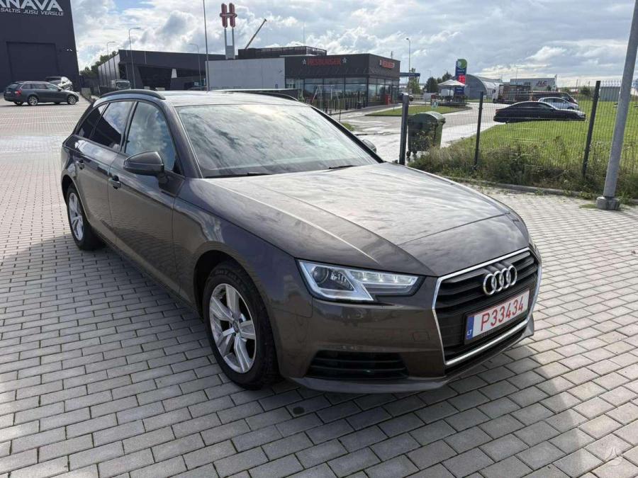 Brown Audi A4 2016 in Klaipeda, with an engine capacity of 1.97 L and mileage of 173 thousand km for 12700 €, photo 3 on AUTOMOTO.COM.LV