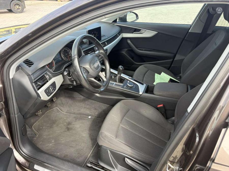 Brown Audi A4 2016 in Klaipeda, with an engine capacity of 1.97 L and mileage of 173 thousand km for 12700 €, photo 9 on AUTOMOTO.COM.LV