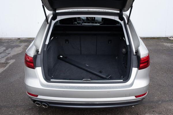Brūns Audi A4 2016 Rīga, ar dzinēja tilpumu 2.00 L un nobraukumu 288 tūkst. km par 11950 €, foto 9 vietnē AUTOMOTO.COM.LV