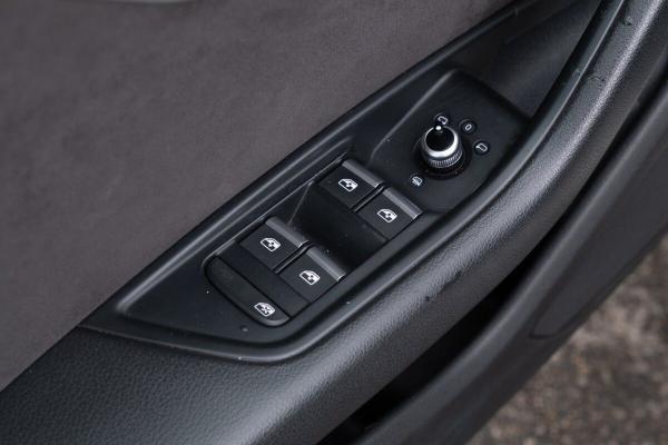Brūns Audi A4 2016 Rīga, ar dzinēja tilpumu 2.00 L un nobraukumu 288 tūkst. km par 11950 €, foto 11 vietnē AUTOMOTO.COM.LV