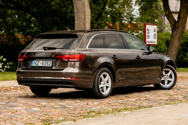 Brūns Audi A4 2017 Rīga, ar dzinēja tilpumu 2.00 L un nobraukumu 165 tūkst. km par 13490 €, foto 6 vietnē AUTOMOTO.COM.LV
