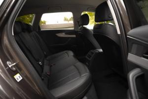 Brūns Audi A4 2017 Rīga, ar dzinēja tilpumu 2.00 L un nobraukumu 165 tūkst. km par 13490 €, foto 10 vietnē AUTOMOTO.COM.LV