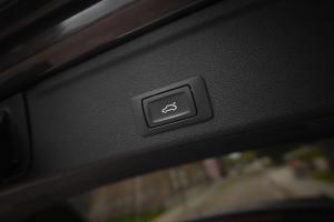 Brūns Audi A4 2017 Rīga, ar dzinēja tilpumu 2.00 L un nobraukumu 165 tūkst. km par 13490 €, foto 14 vietnē AUTOMOTO.COM.LV