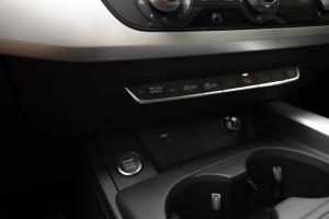 Brūns Audi A4 2017 Rīga, ar dzinēja tilpumu 2.00 L un nobraukumu 165 tūkst. km par 13490 €, foto 21 vietnē AUTOMOTO.COM.LV