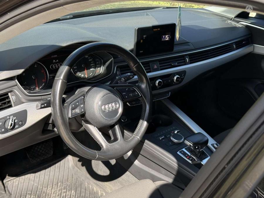 Brown Audi A4 2017 in Vilnius, with an engine capacity of 1.97 L and mileage of 275 thousand km for 11000 €, photo 8 on AUTOMOTO.COM.LV